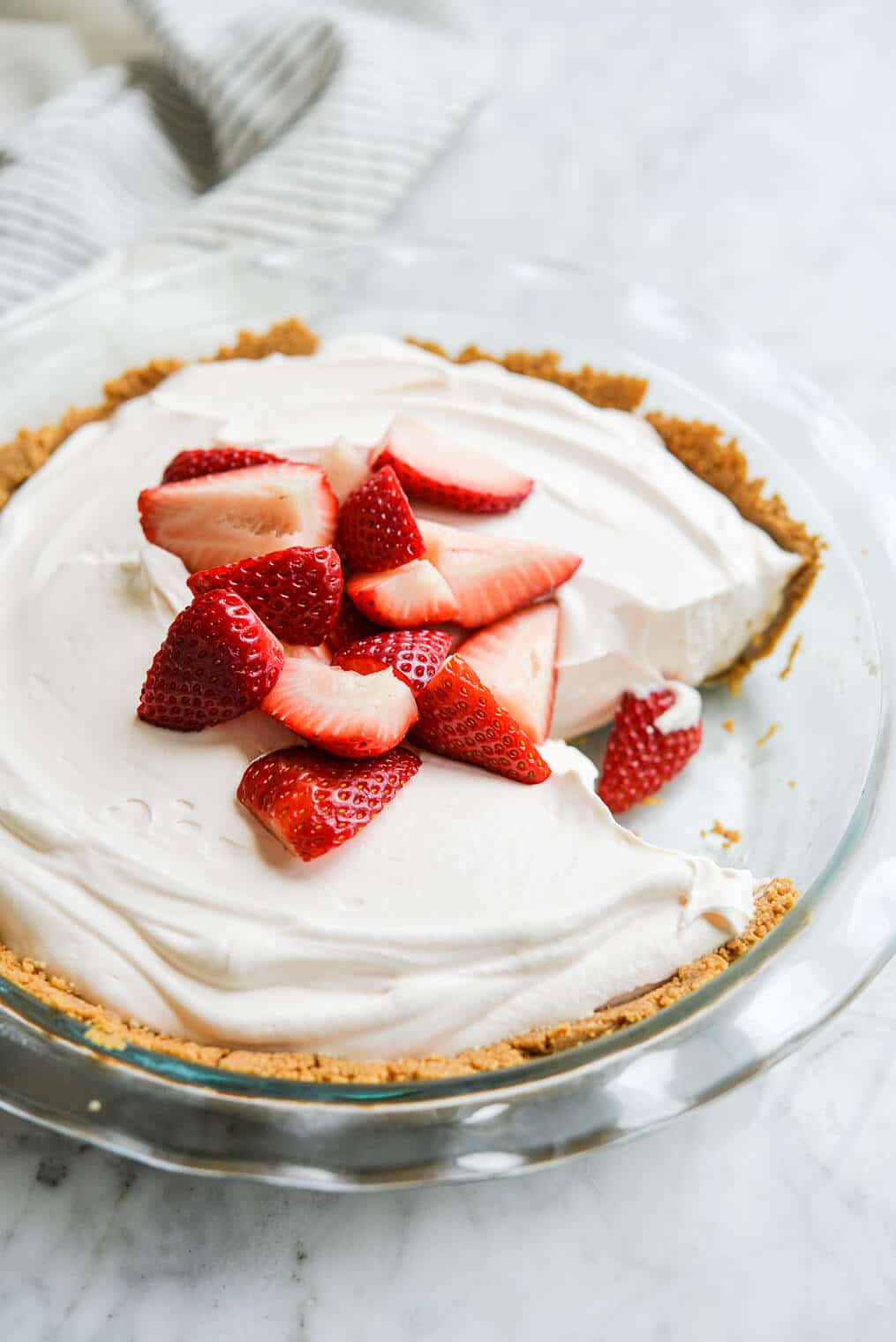 Strawberry Yogurt Pie | Fed & Fit